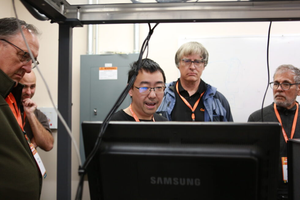 Lab Tours | Caltech Alumni